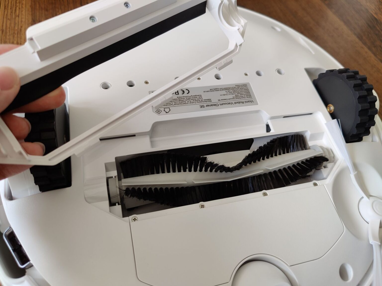 5 Reasons to Use Robot Cleaners for Cleaning Your Home - Emlii