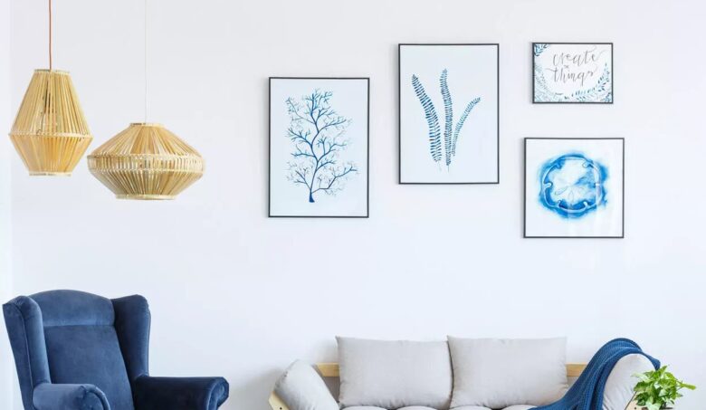 5 Wall Decor Ideas to Spice up Your Living Room - 2021 Guide - Emlii